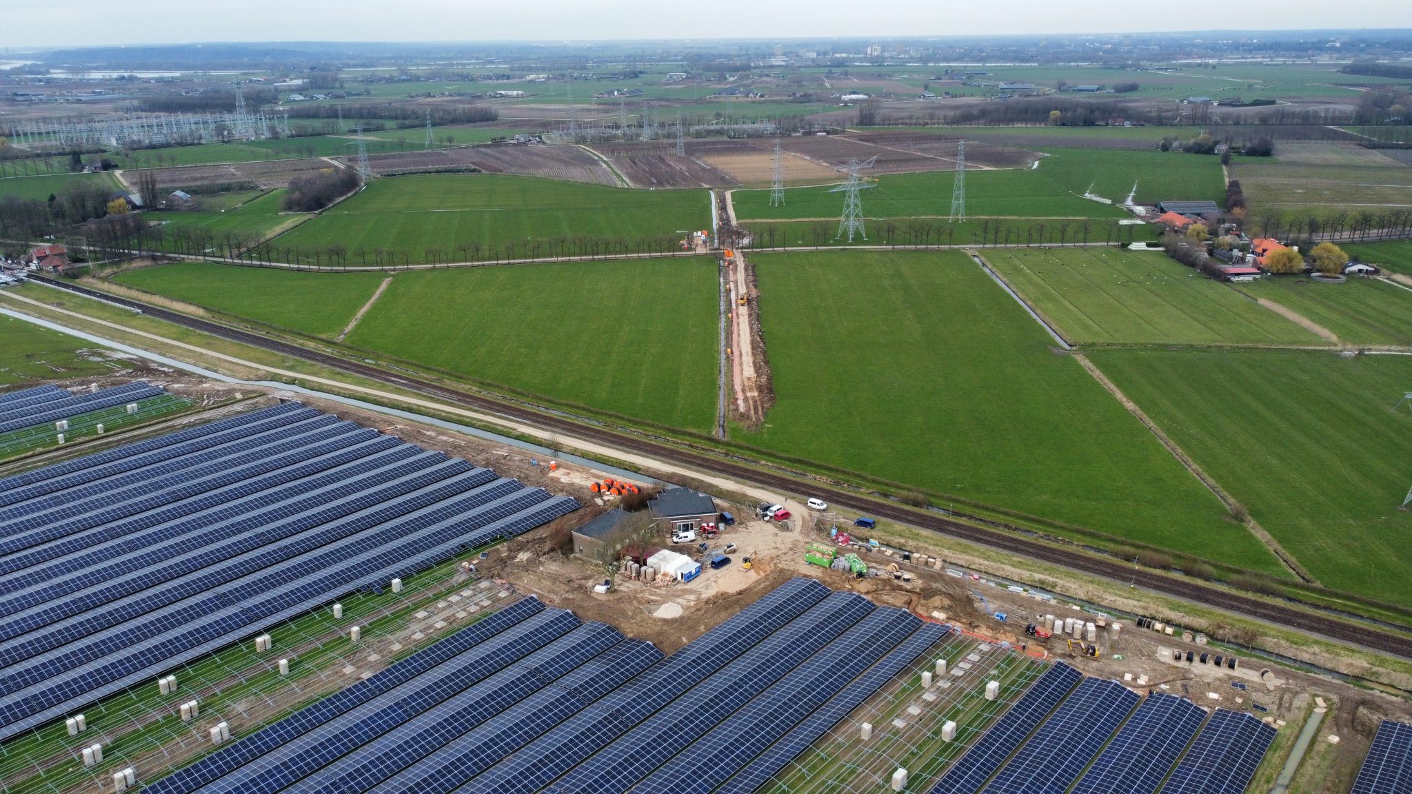 Backfillzand Sooneck voor Zonnepark Hemmen - De Beijer